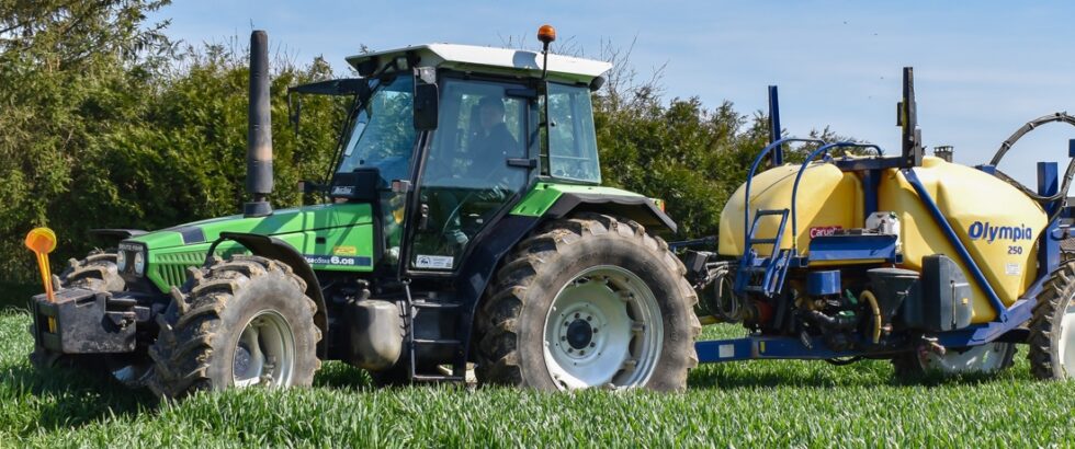 Agrostar 6.08 Fiche Technique _ Tracteur Deutz Agrostar 6.08 – DYKOT