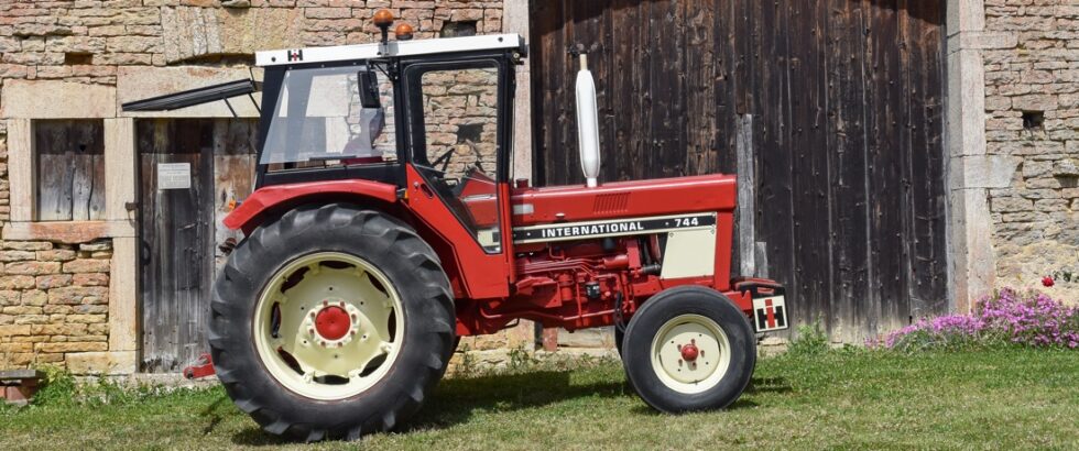 International Harvester 744 | Tractorama & Génération Tracteur